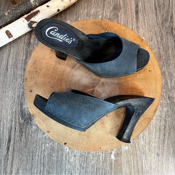 Candie's | Shoes | Vintage Y2k Candies Original Italian Nubuck Heeled ...